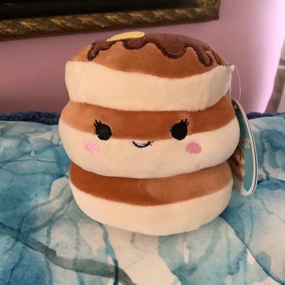 Squishmallows | Toys | Nwt Kellytoy Squishmallows Rayen Pancake 5 ...